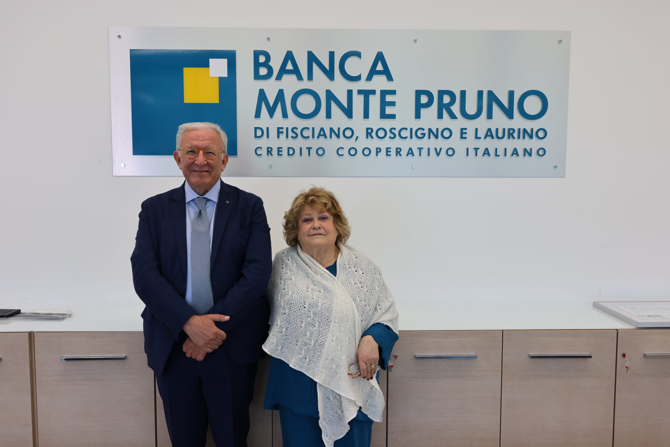 Banca Monte Pruno, i riflettori di Vallo Più sulla Presidente Anna ...