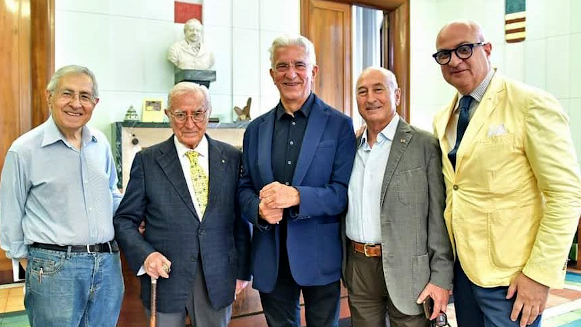 Enzo Todaro e quei “Pensieri sparsi” che fanno riflettere — Vallo Più