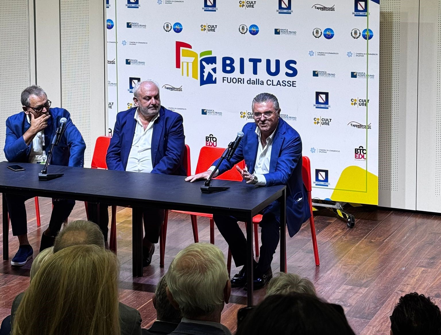 Il presidente della Provincia di Salerno Alfieri all'inaugurazione di ...