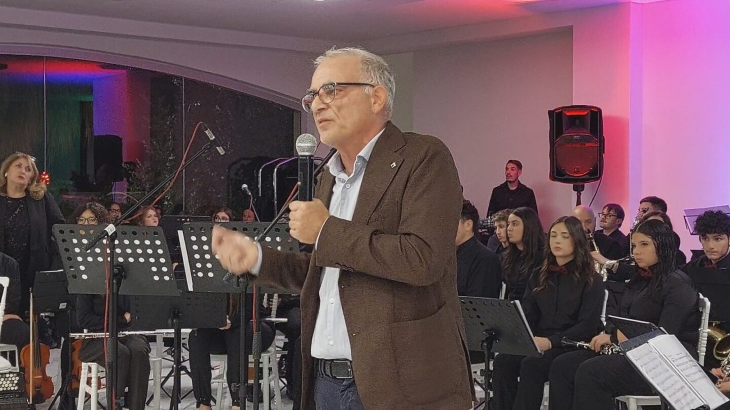 Campagna, celebrati i 90 anni dell'IIS Confalonieri — Vallo Più